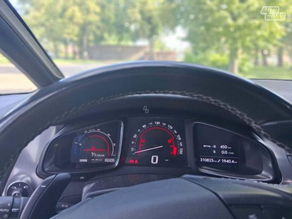 Pelēks Citroen DS5 2013 Viļņa, ar dzinēja tilpumu 2.00 L un nobraukumu 311 tūkst. km par 6300 €, foto 7 vietnē AUTOMOTO.COM.LV