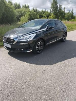 Pelēks Citroen DS5 2015 Šauļi, ar dzinēja tilpumu 1.60 L un nobraukumu 216 tūkst. km par 5800 €, foto 12 vietnē AUTOMOTO.COM.LV