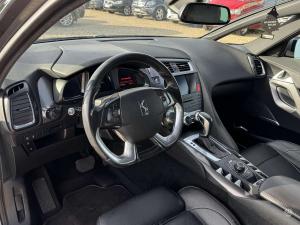 Grey Citroen DS5 2015 in Siauliai, with an engine capacity of 1.60 L and mileage of 152 thousand km for 6600 €, photo 9 on AUTOMOTO.COM.LV