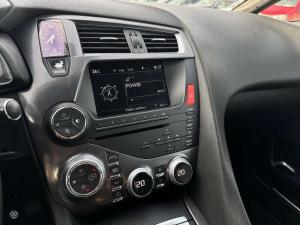 Grey Citroen DS5 2015 in Siauliai, with an engine capacity of 1.60 L and mileage of 152 thousand km for 6600 €, photo 19 on AUTOMOTO.COM.LV