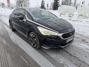 Pelēks Citroen DS5 2016 Tauragė, ar dzinēja tilpumu 1.60 L un nobraukumu 118 tūkst. km par 7500 €, foto 2 vietnē AUTOMOTO.COM.LV