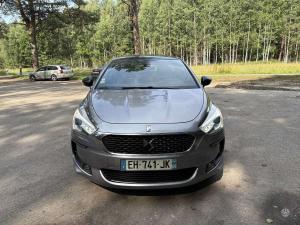 Pelēks Citroen DS5 2016 Tauragė, ar dzinēja tilpumu 1.56 L un nobraukumu 197 tūkst. km par 5500 €, foto 9 vietnē AUTOMOTO.COM.LV