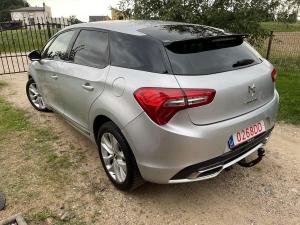 Grey Citroen DS5 2012 in Sakiai, with an engine capacity of 2.00 L and mileage of 288 thousand km for 4499 €, photo 9 on AUTOMOTO.COM.LV