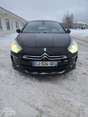 Citroen DS5 2012 in Vilnius, with an engine capacity of 2.00 L and mileage of 213 thousand km for 6500 €, photo 2 on AUTOMOTO.COM.LV
