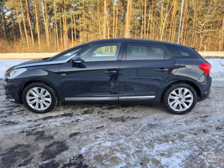 Citroen DS5 2012 in Vilnius, with an engine capacity of 2.00 L and mileage of 222 thousand km for 5900 €, photo 5 on AUTOMOTO.COM.LV