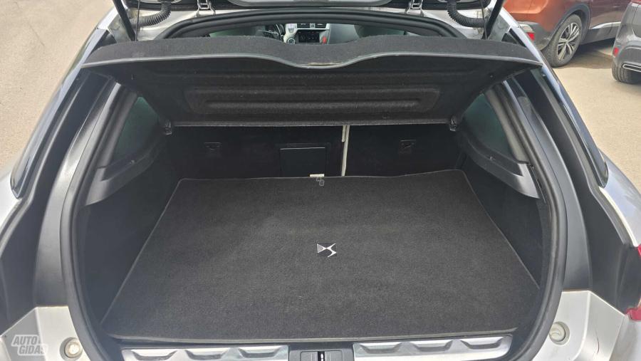 Citroen DS5 2012 in Kaunas, with an engine capacity of 2.00 L and mileage of 223 thousand km for 6600 €, photo 11 on AUTOMOTO.COM.LV
