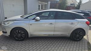 Citroen DS5 2012 in Kaunas, with an engine capacity of 2.00 L and mileage of 223 thousand km for 6600 €, photo 14 on AUTOMOTO.COM.LV