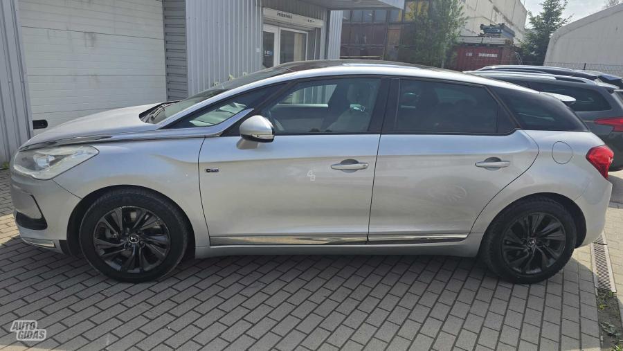 Citroen DS5 2012 in Kaunas, with an engine capacity of 2.00 L and mileage of 223 thousand km for 6600 €, photo 14 on AUTOMOTO.COM.LV