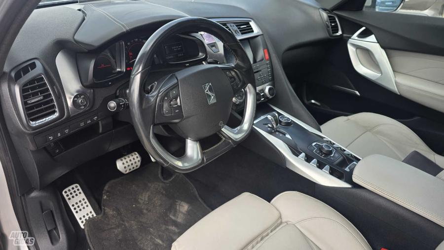 Citroen DS5 2012 in Kaunas, with an engine capacity of 2.00 L and mileage of 223 thousand km for 6600 €, photo 16 on AUTOMOTO.COM.LV
