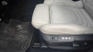 Citroen DS5 2012 in Kaunas, with an engine capacity of 2.00 L and mileage of 223 thousand km for 6600 €, photo 17 on AUTOMOTO.COM.LV