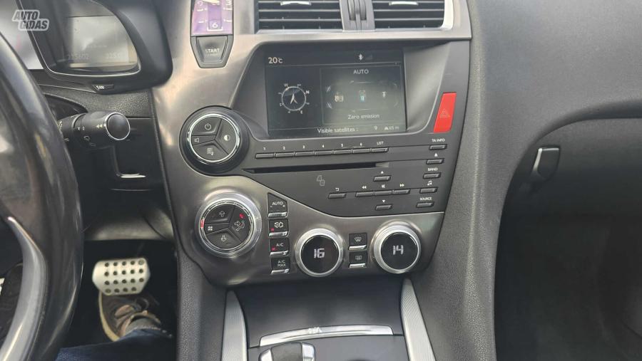 Citroen DS5 2012 in Kaunas, with an engine capacity of 2.00 L and mileage of 223 thousand km for 6600 €, photo 22 on AUTOMOTO.COM.LV