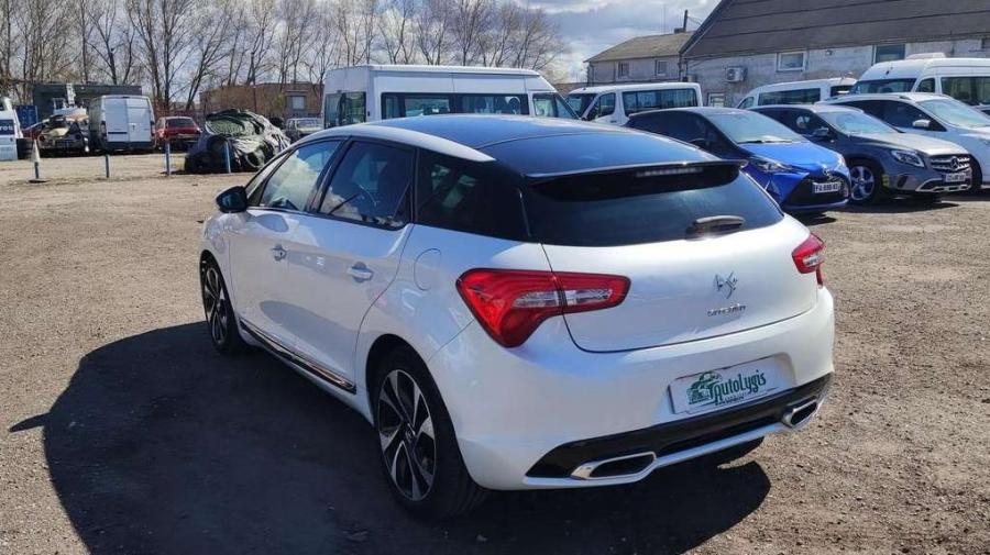 Citroen DS5 2013 Klaipėda, ar dzinēja tilpumu 2.00 L un nobraukumu 186 tūkst. km par 7590 €, foto 5 vietnē AUTOMOTO.COM.LV