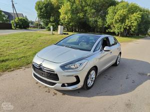 Citroen DS5 2013 in Kaunas, with an engine capacity of 1.60 L and mileage of 225 thousand km for 4100 €, photo  on AUTOMOTO.COM.LV