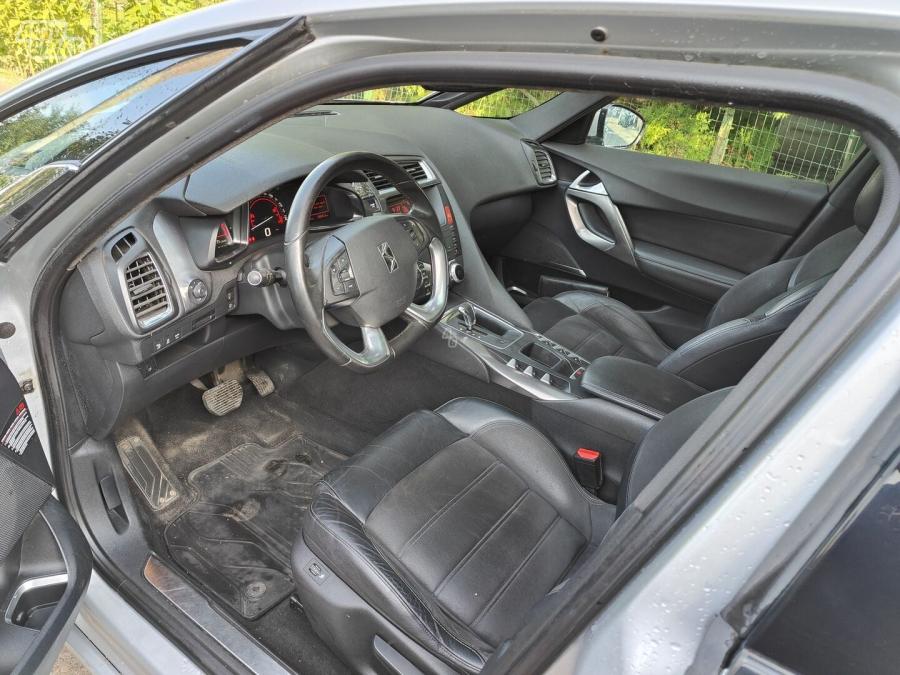 Citroen DS5 2013 Kauņa, ar dzinēja tilpumu 1.60 L un nobraukumu 225 tūkst. km par 4100 €, foto 9 vietnē AUTOMOTO.COM.LV