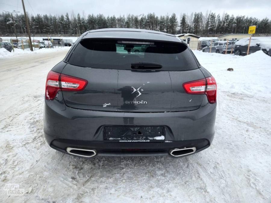Citroen DS5 2014 Viļņa, ar dzinēja tilpumu 2.00 L un nobraukumu 229 tūkst. km par 7300 €, foto 7 vietnē AUTOMOTO.COM.LV