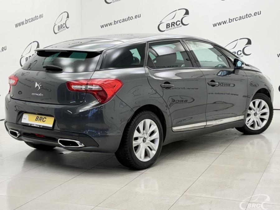 Citroen DS5 2014 in Vilnius, with an engine capacity of 1.56 L and mileage of 268 thousand km for 4000 €, photo 3 on AUTOMOTO.COM.LV