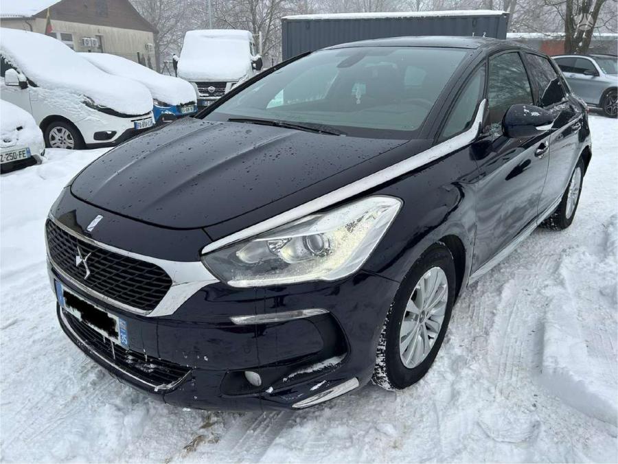 Citroen DS5 2016 in Taurage, with an engine capacity of 1.56 L and mileage of 171 thousand km for 5700 €, photo 1 on AUTOMOTO.COM.LV