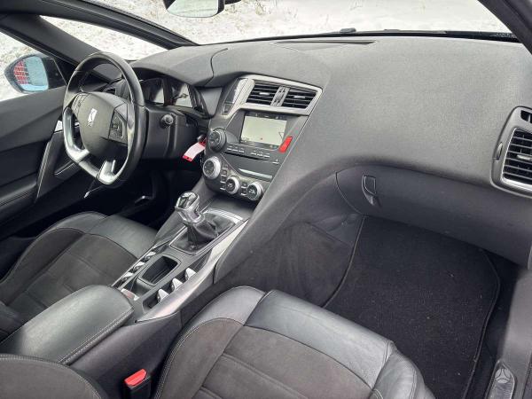 Citroen DS5 2016 Tauragė, ar dzinēja tilpumu 1.56 L un nobraukumu 260 tūkst. km par 6000 €, foto 11 vietnē AUTOMOTO.COM.LV