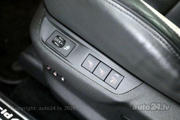 Balts Citroen DS5 2012 Tallina, ar dzinēja tilpumu 2.00 L un nobraukumu 153 tūkst. km par 6999 €, foto 11 vietnē AUTOMOTO.COM.LV