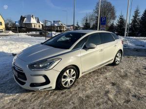 Balts Citroen DS5 2012 Jonava, ar dzinēja tilpumu 2.00 L un nobraukumu 337 tūkst. km par 4350 €, foto  vietnē AUTOMOTO.COM.LV