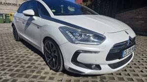 Balts Citroen DS5 2012 Kauņa, ar dzinēja tilpumu 2.00 L un nobraukumu 233 tūkst. km par 6600 €, foto 4 vietnē AUTOMOTO.COM.LV