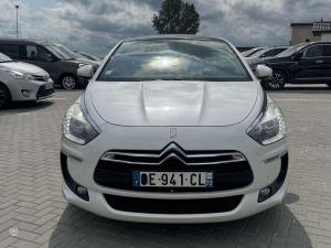 White Citroen DS5 2012 in Taurage, with an engine capacity of 2.00 L and mileage of 279 thousand km for 4500 €, photo 3 on AUTOMOTO.COM.LV