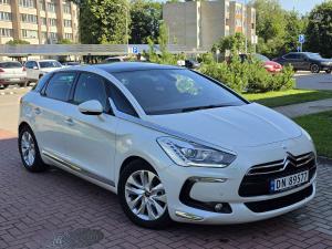 Balts Citroen DS5 2012 Šilutė, ar dzinēja tilpumu 1.56 L un nobraukumu 192 tūkst. km par 4500 €, foto  vietnē AUTOMOTO.COM.LV