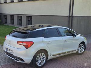 Balts Citroen DS5 2012 Šilutė, ar dzinēja tilpumu 1.56 L un nobraukumu 192 tūkst. km par 4500 €, foto 9 vietnē AUTOMOTO.COM.LV
