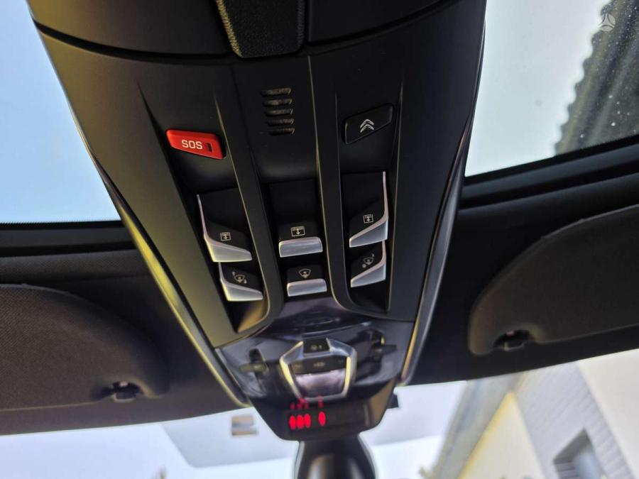 Balts Citroen DS5 2012 Šilutė, ar dzinēja tilpumu 1.56 L un nobraukumu 192 tūkst. km par 4500 €, foto 13 vietnē AUTOMOTO.COM.LV