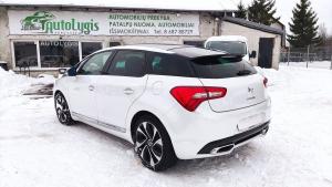 White Citroen DS5 2013 in Klaipeda, with an engine capacity of 2.00 L and mileage of 186 thousand km for 7990 €, photo 10 on AUTOMOTO.COM.LV
