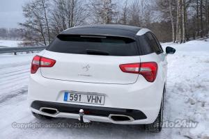 Balts Citroen DS5 2013 Tallina, ar dzinēja tilpumu 1.60 L un nobraukumu 232 tūkst. km par 5200 €, foto 3 vietnē AUTOMOTO.COM.LV