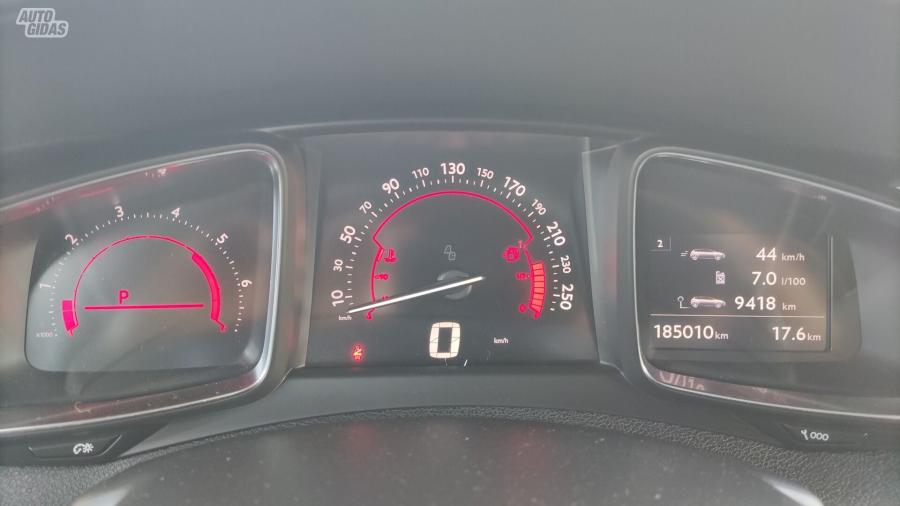 Balts Citroen DS5 2013 Klaipėda, ar dzinēja tilpumu 2.00 L un nobraukumu 186 tūkst. km par 7790 €, foto 26 vietnē AUTOMOTO.COM.LV