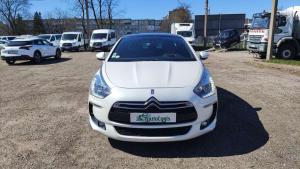 White Citroen DS5 2013 in Klaipeda, with an engine capacity of 2.00 L and mileage of 186 thousand km for 7590 €, photo 4 on AUTOMOTO.COM.LV