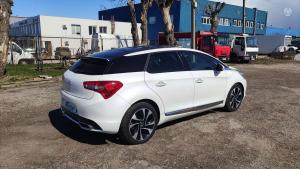 White Citroen DS5 2013 in Klaipeda, with an engine capacity of 2.00 L and mileage of 186 thousand km for 7590 €, photo 12 on AUTOMOTO.COM.LV