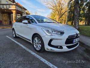 Balts Citroen DS5 2014 Tartu, ar dzinēja tilpumu 1.60 L un nobraukumu 232 tūkst. km par 6500 €, foto 3 vietnē AUTOMOTO.COM.LV