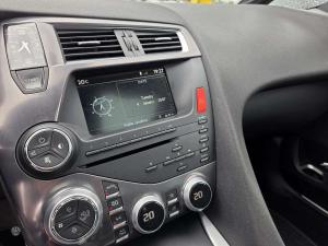 Balts Citroen DS5 2014 Tauragė, ar dzinēja tilpumu 2.00 L un nobraukumu 190 tūkst. km par 6300 €, foto 16 vietnē AUTOMOTO.COM.LV