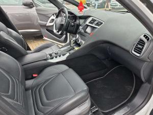 Balts Citroen DS5 2014 Tauragė, ar dzinēja tilpumu 2.00 L un nobraukumu 190 tūkst. km par 6300 €, foto 19 vietnē AUTOMOTO.COM.LV