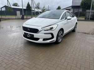 Белый Ситроен ДС5 2015 в Таураге, объемом двигателя 2.00 л и пробегом 255 тыс. км за 6300 €, фото 3 на AUTOMOTO.COM.LV