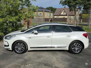 Balts Citroen DS5 2015 Šauļi, ar dzinēja tilpumu 2.00 L un nobraukumu 191 tūkst. km par 5900 €, foto 5 vietnē AUTOMOTO.COM.LV