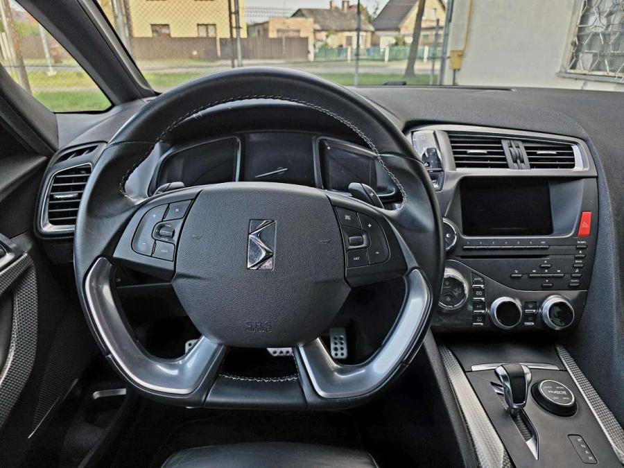 Balts Citroen DS5 2015 Šauļi, ar dzinēja tilpumu 2.00 L un nobraukumu 191 tūkst. km par 5900 €, foto 32 vietnē AUTOMOTO.COM.LV