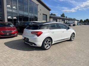 Balts Citroen DS5 2015 Tauragė, ar dzinēja tilpumu 2.00 L un nobraukumu 255 tūkst. km par 6300 €, foto 8 vietnē AUTOMOTO.COM.LV