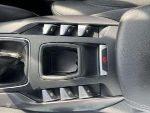 Balts Citroen DS5 2015 Tauragė, ar dzinēja tilpumu 2.00 L un nobraukumu 255 tūkst. km par 6300 €, foto 23 vietnē AUTOMOTO.COM.LV
