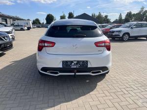 White Citroen DS5 2015 in Taurage, with an engine capacity of 2.00 L and mileage of 255 thousand km for 6300 €, photo 10 on AUTOMOTO.COM.LV
