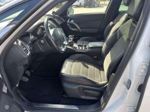 White Citroen DS5 2015 in Taurage, with an engine capacity of 2.00 L and mileage of 255 thousand km for 6300 €, photo 13 on AUTOMOTO.COM.LV