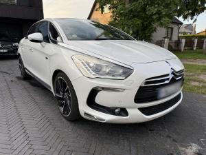 Balts Citroen DS5 2012 Kauņa, ar dzinēja tilpumu 2.00 L un nobraukumu 255 tūkst. km par 5990 €, foto 3 vietnē AUTOMOTO.COM.LV