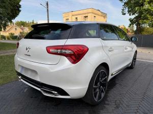 Balts Citroen DS5 2012 Kauņa, ar dzinēja tilpumu 2.00 L un nobraukumu 255 tūkst. km par 5990 €, foto 4 vietnē AUTOMOTO.COM.LV