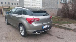 Yellow Citroen DS5 2013 in Vilnius, with an engine capacity of 1.60 L and mileage of 200 thousand km for 6850 €, photo 2 on AUTOMOTO.COM.LV
