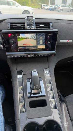 Melns Citroen DS7 2022 Kauņa, ar dzinēja tilpumu 1.50 L un nobraukumu 100 tūkst. km par 18937 €, foto 15 vietnē AUTOMOTO.COM.LV