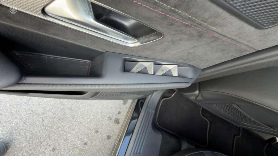 Melns Citroen DS7 2022 Kauņa, ar dzinēja tilpumu 1.50 L un nobraukumu 100 tūkst. km par 18937 €, foto 22 vietnē AUTOMOTO.COM.LV