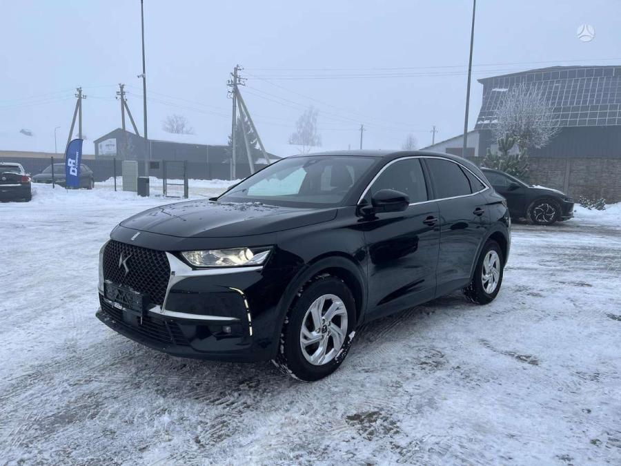 Black Citroen DS7 2019 in Taurage, with an engine capacity of 1.50 L and mileage of 259 thousand km for 10900 €, photo 12 on AUTOMOTO.COM.LV